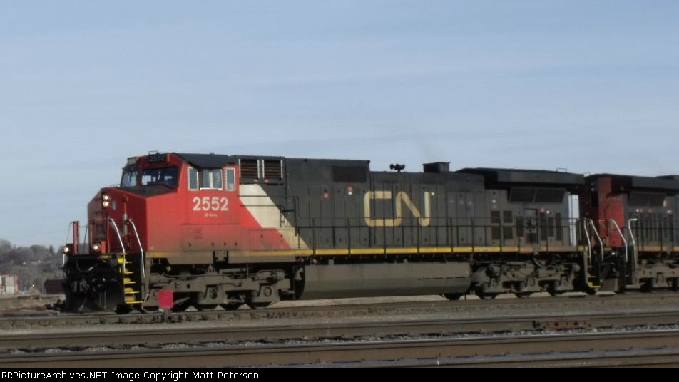 CN 2552